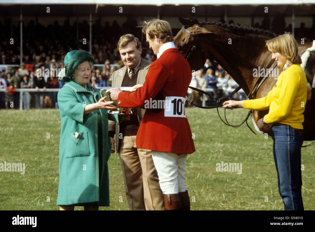 The Queen Mother presents the Butler Challenger Bowl to Richard Meade ...