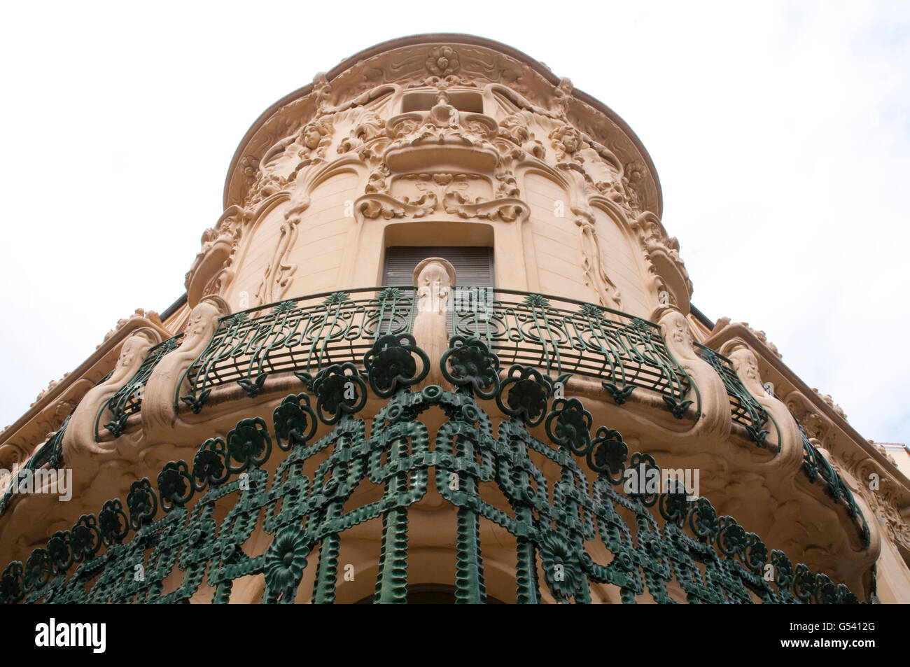 Sgae madrid building hi-res stock photography and images - Alamy