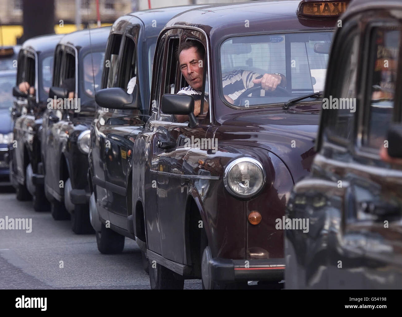 Fuel protests 2000 hi-res stock photography and images - Alamy
