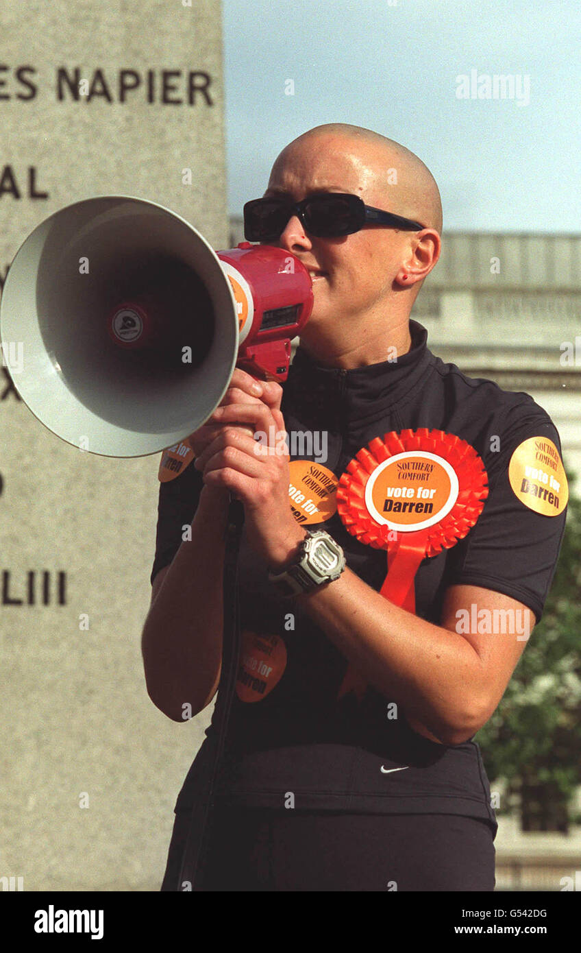 Big brother nichola holt hi-res stock photography and images - Alamy