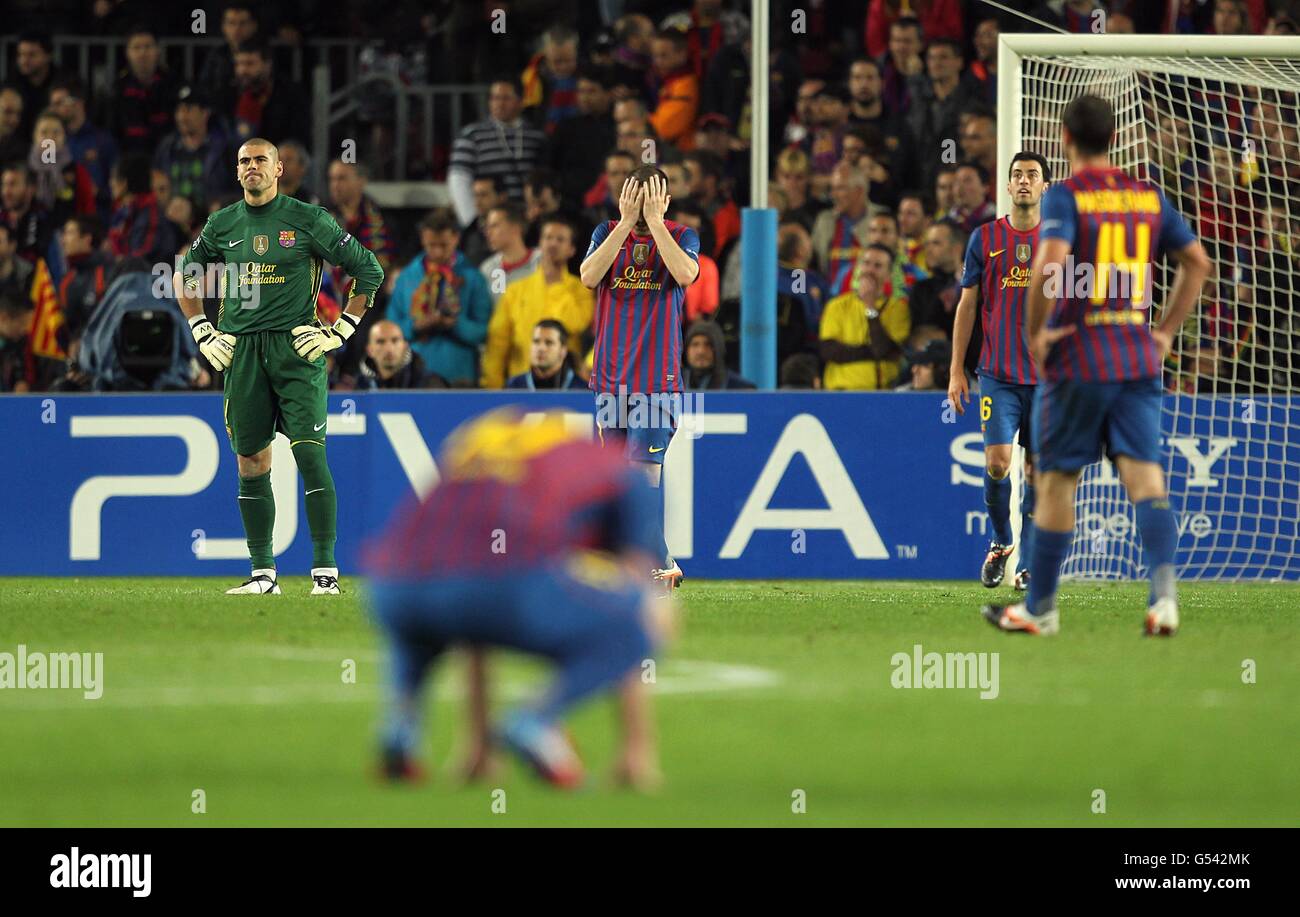 Andres iniesta centre hi-res stock photography and images - Alamy