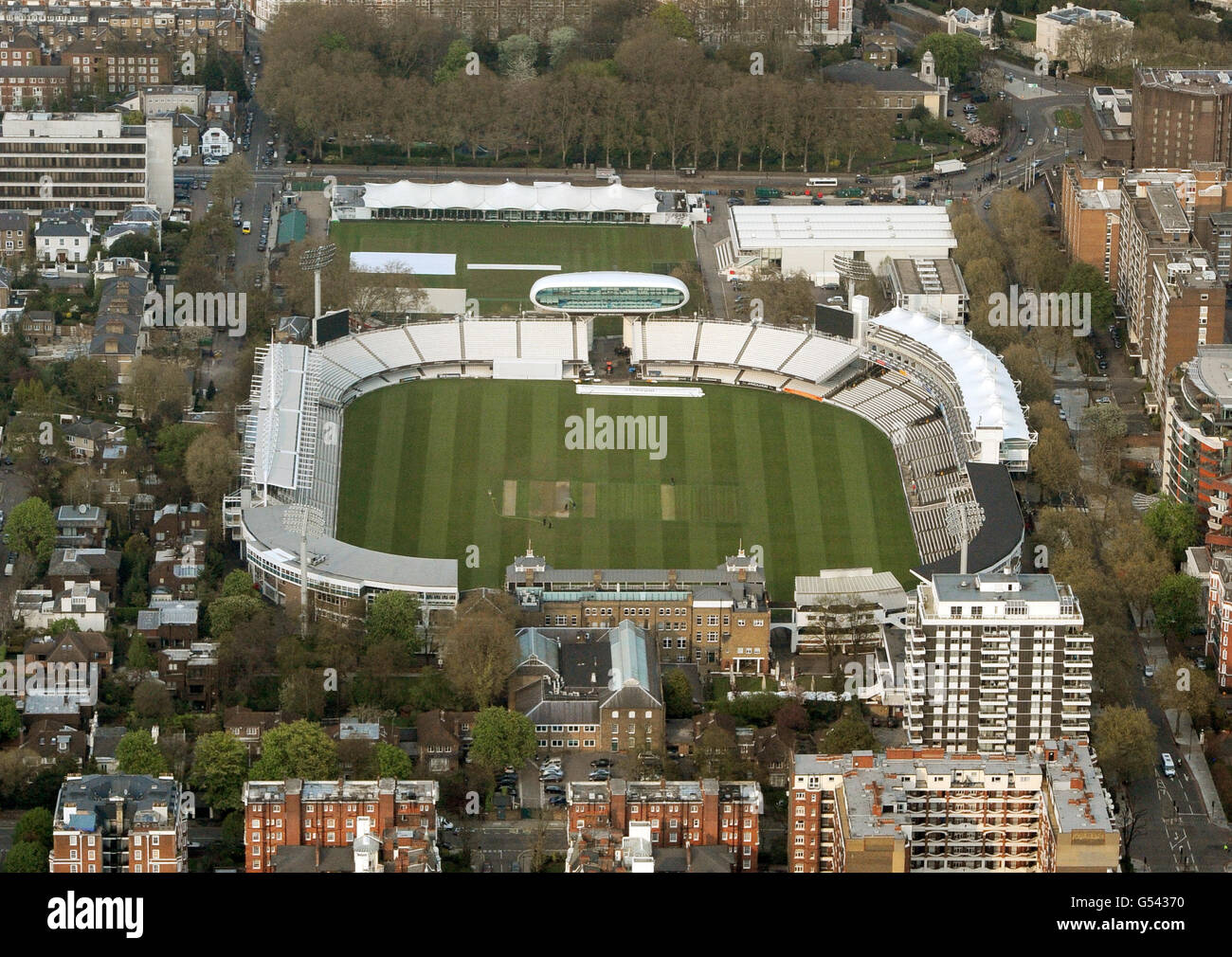 Lords cricket ground aerial hi-res stock photography and images - Alamy