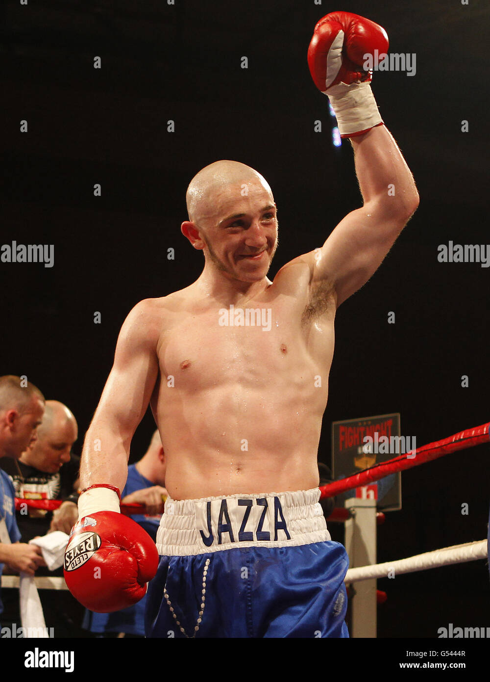 James dickens victory against yuriy voronin sports centre hi-res stock ...