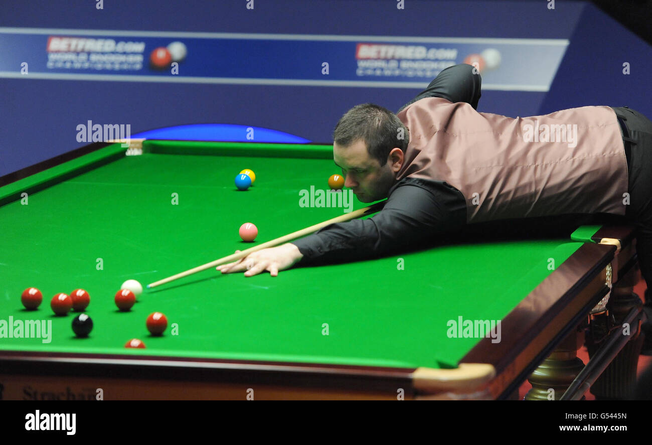 Scotlands stephen table first round match world snooker championships ...