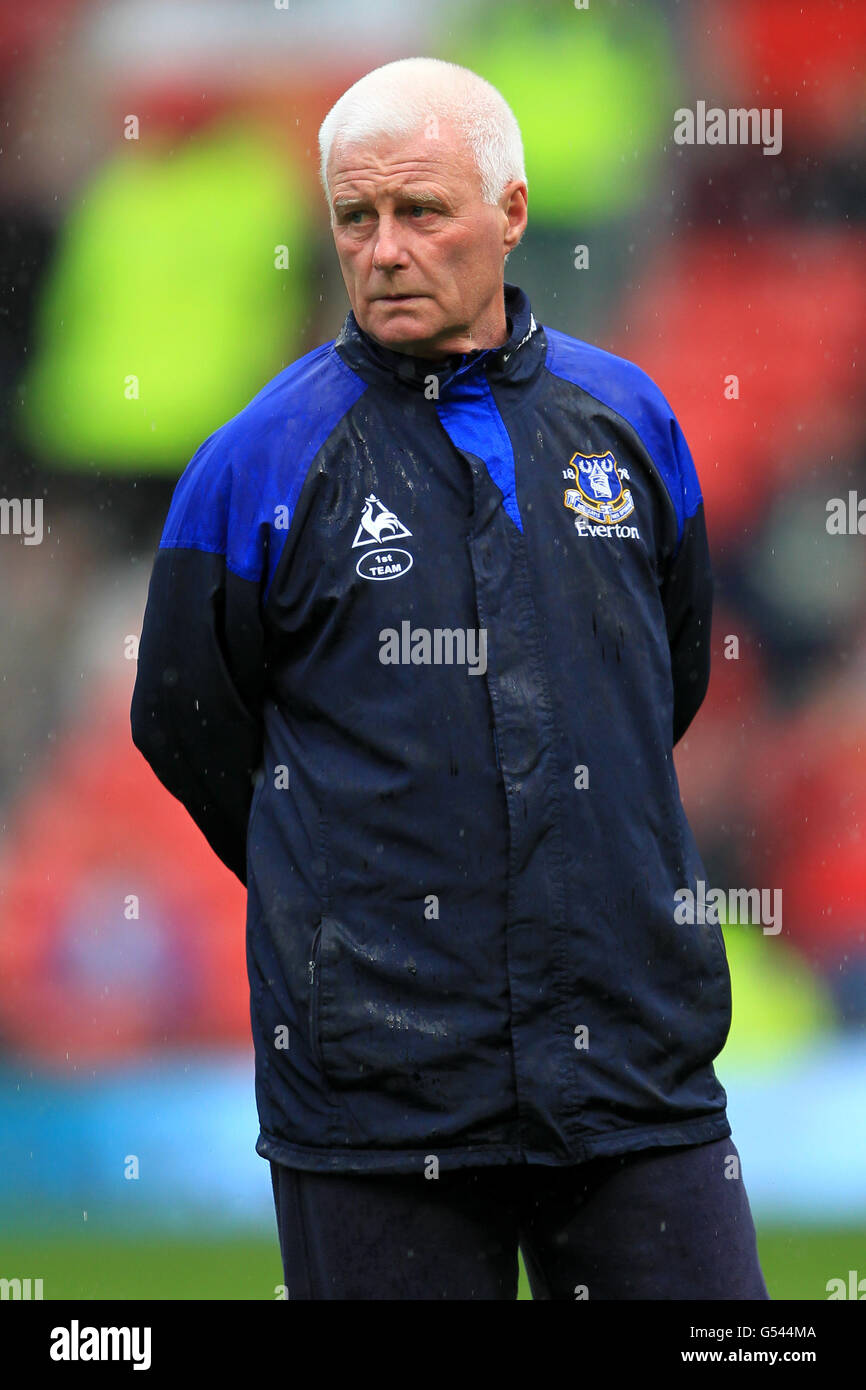 Manchester united first team coach jimmy lumsden hi-res stock ...