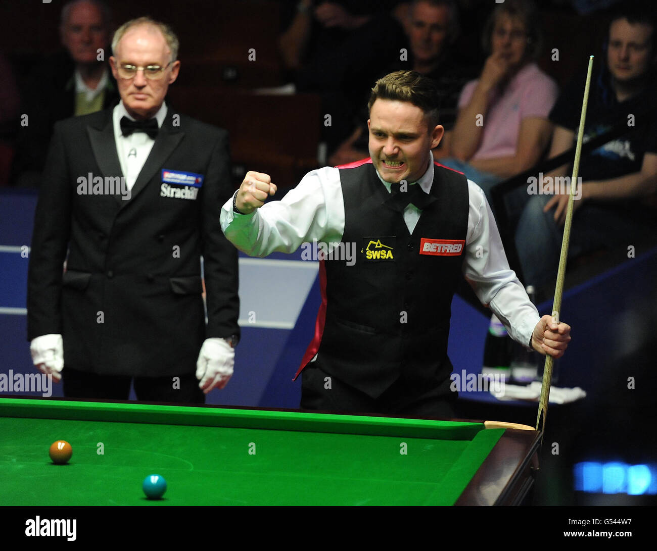 Wales' Jamie Jones celebrates beating England's Shaun Murphy during the ...