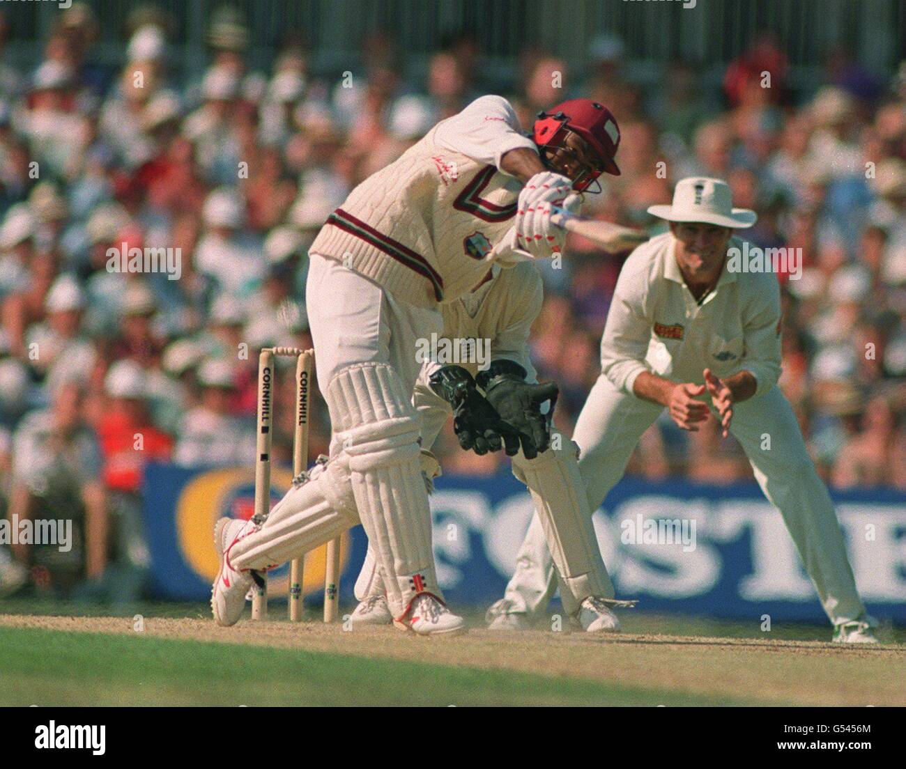 6TH TEST MATCH CRICKET Stock Photo - Alamy
