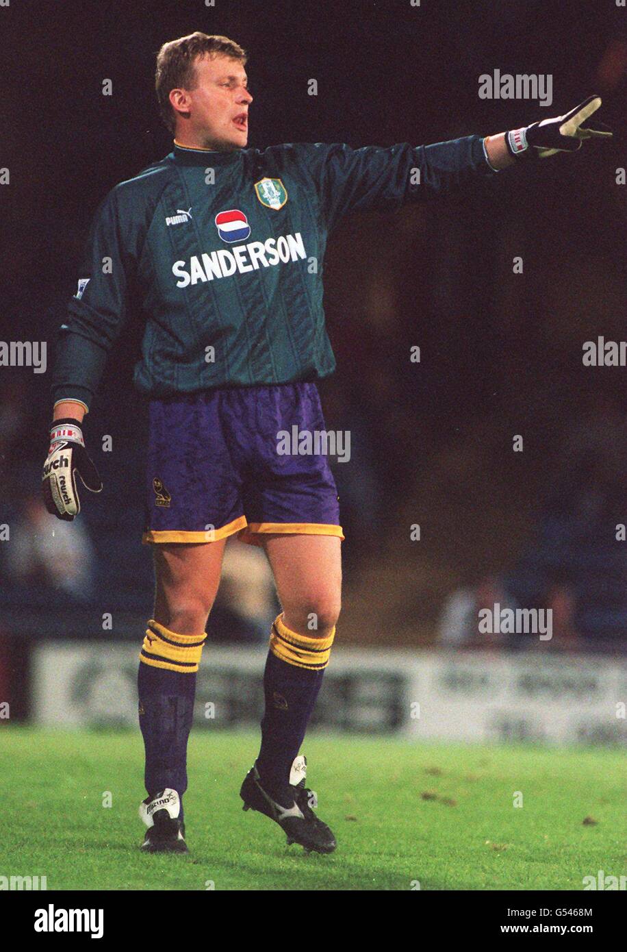 Sheffield wednesdays kevin pressman hi-res stock photography and images ...