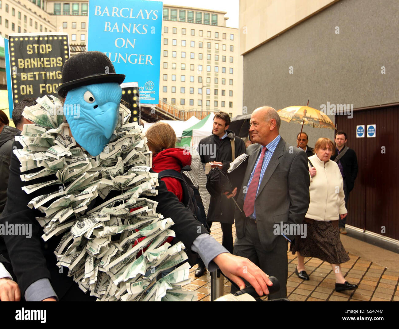 World development movement hi-res stock photography and images - Alamy