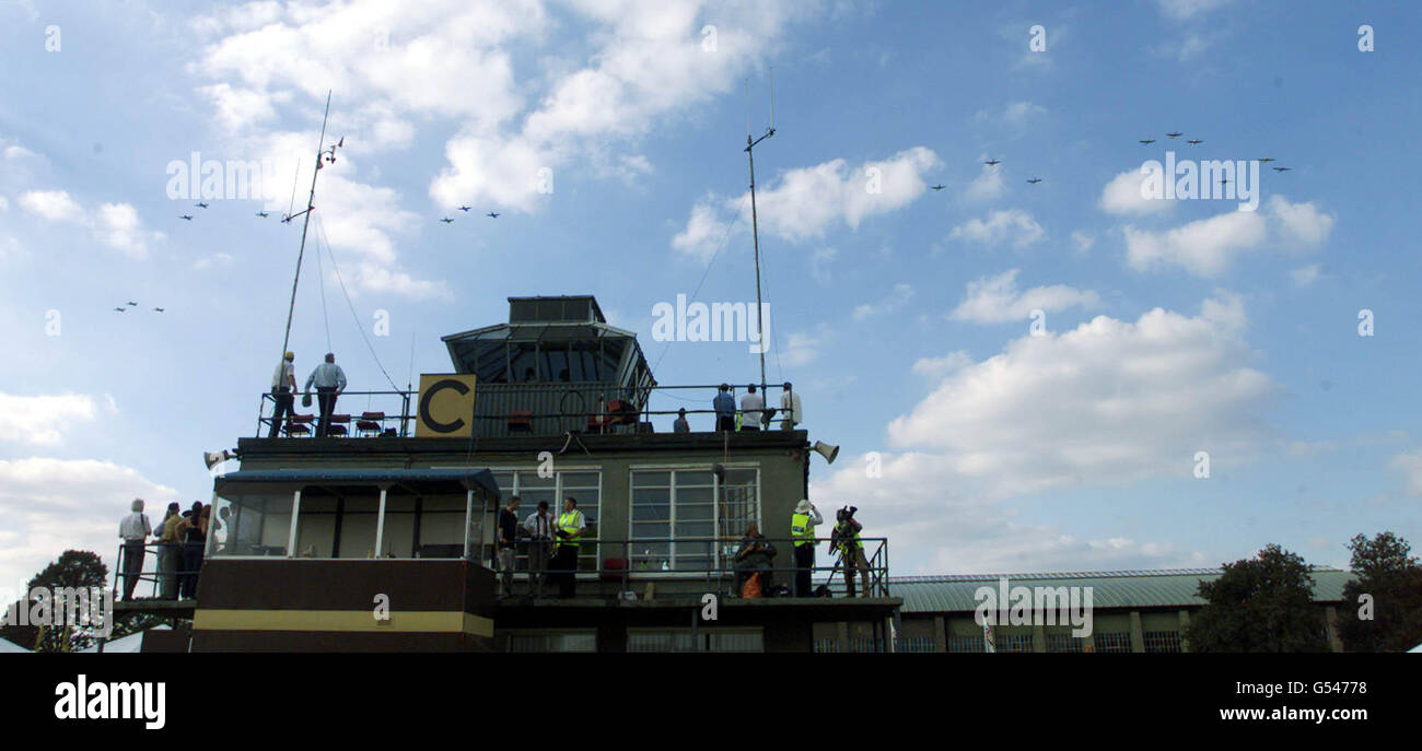 Ww2 raf control tower hi-res stock photography and images - Alamy