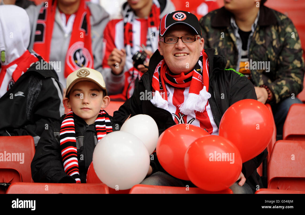 Soccer sheff utd ampics hi-res stock photography and images - Alamy
