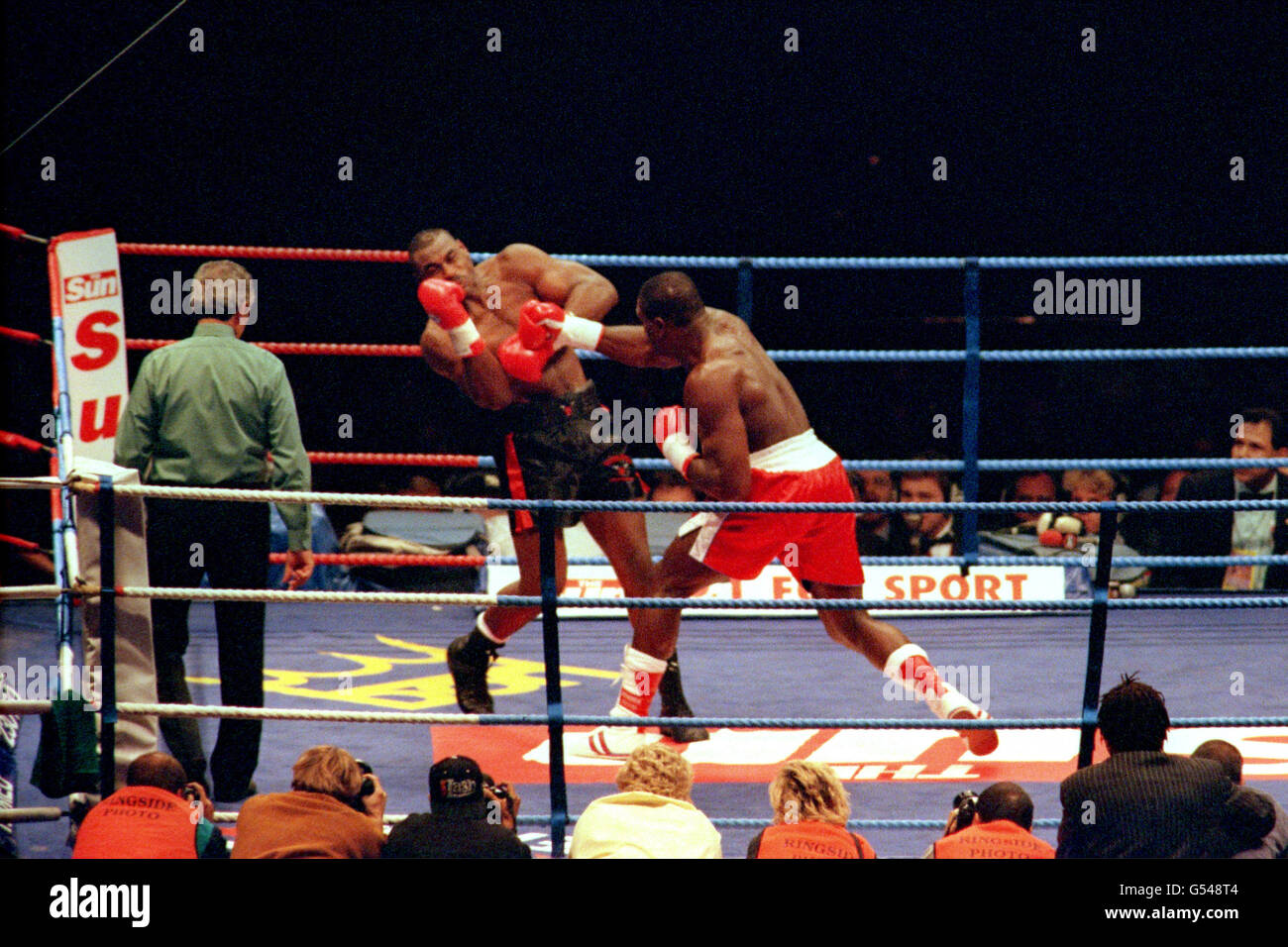 WORLD HEAVYWEIGHT BOXING Stock Photo - Alamy
