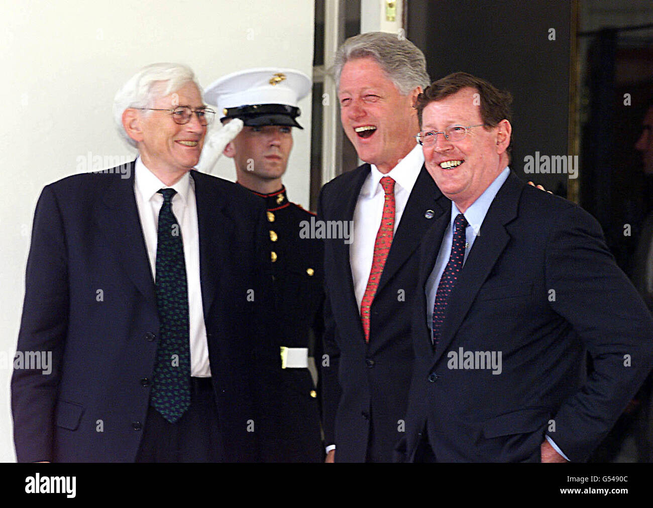 Bill clinton laughing hi-res stock photography and images - Alamy