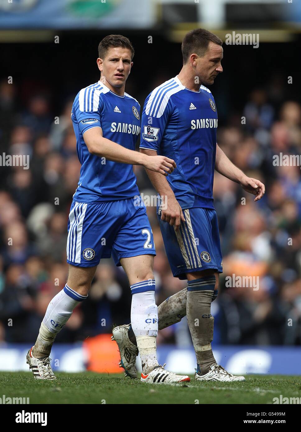 Sam hutchinson chelsea hi-res stock photography and images - Alamy