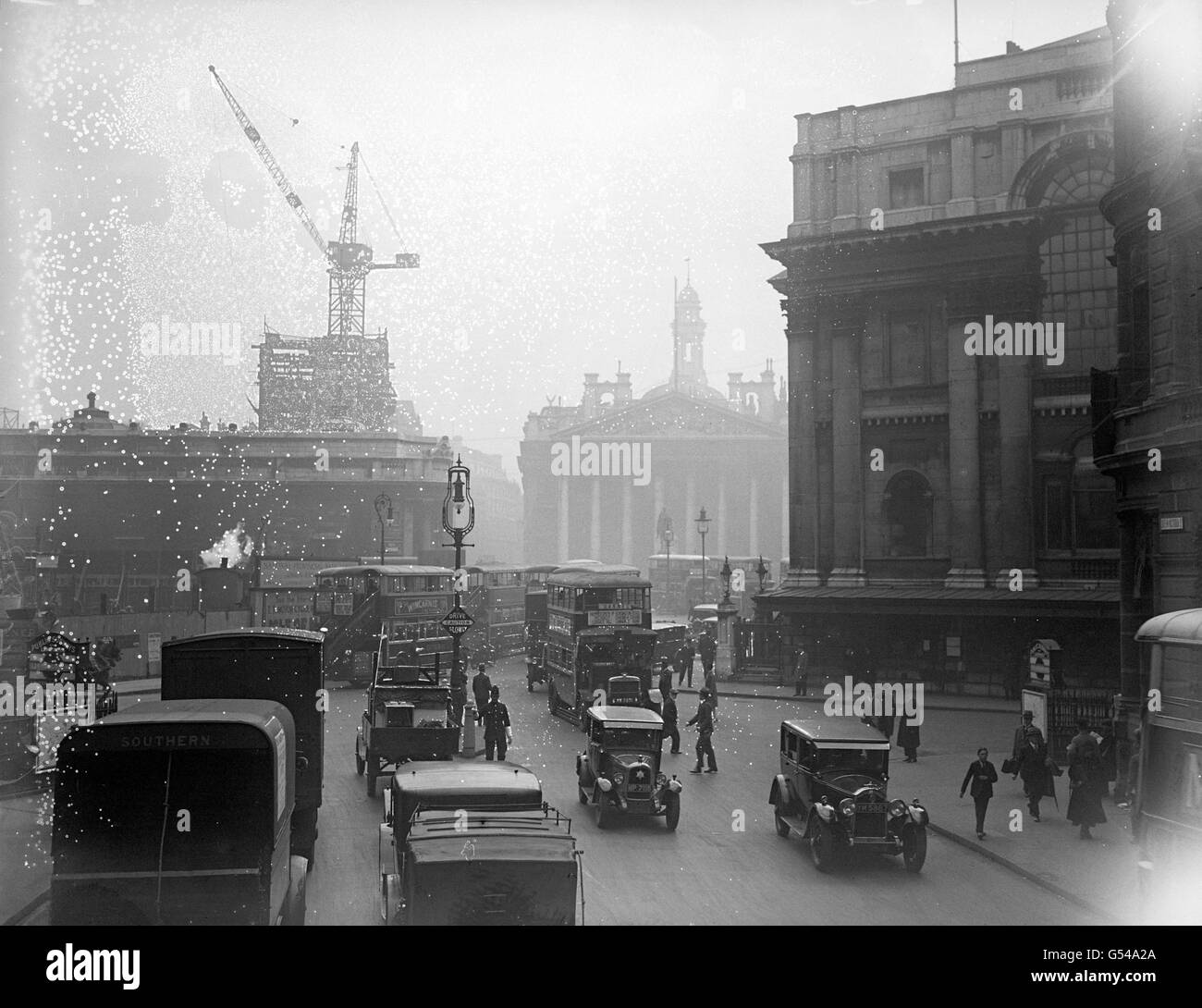 Car outside buildings Black and White Stock Photos & Images - Alamy
