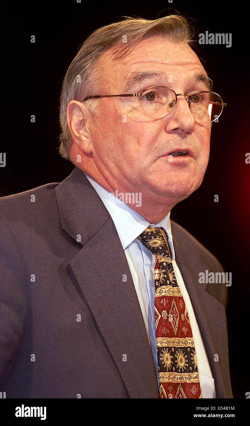 Malcolm bruce hi-res stock photography and images - Alamy