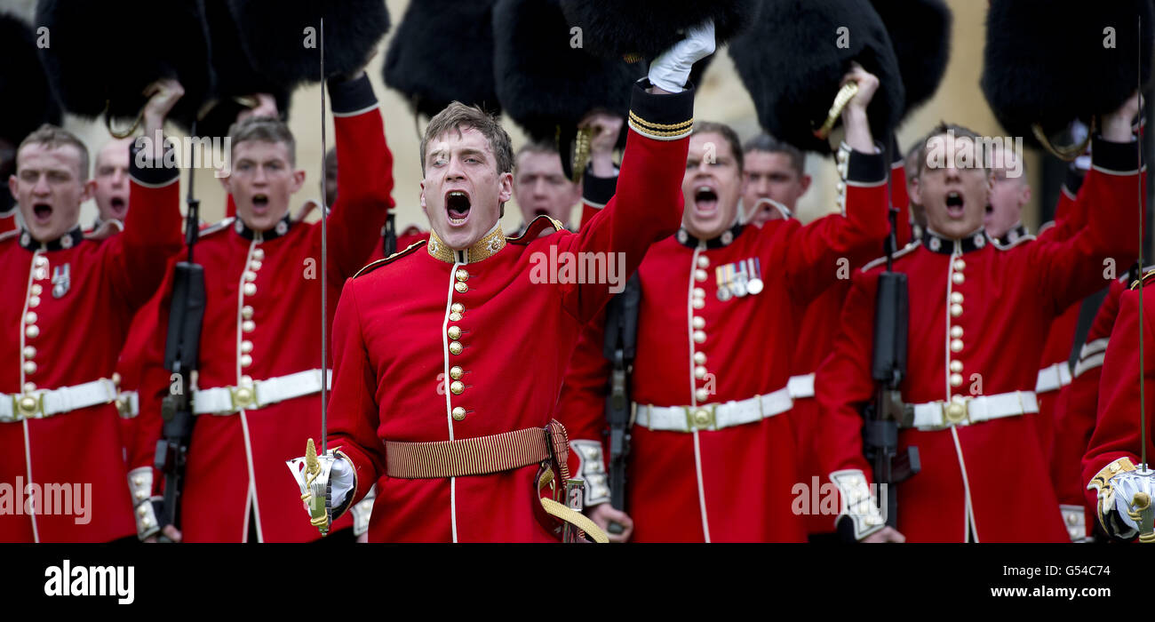 Members of the 1st Battalion and No. 7 Company the Coldstream Guards ...