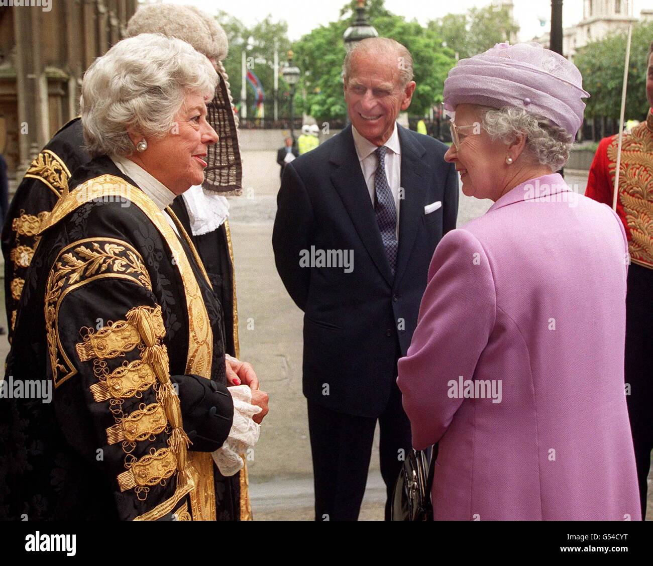 Betty boothroyd and queen elizabeth hi-res stock photography and images ...
