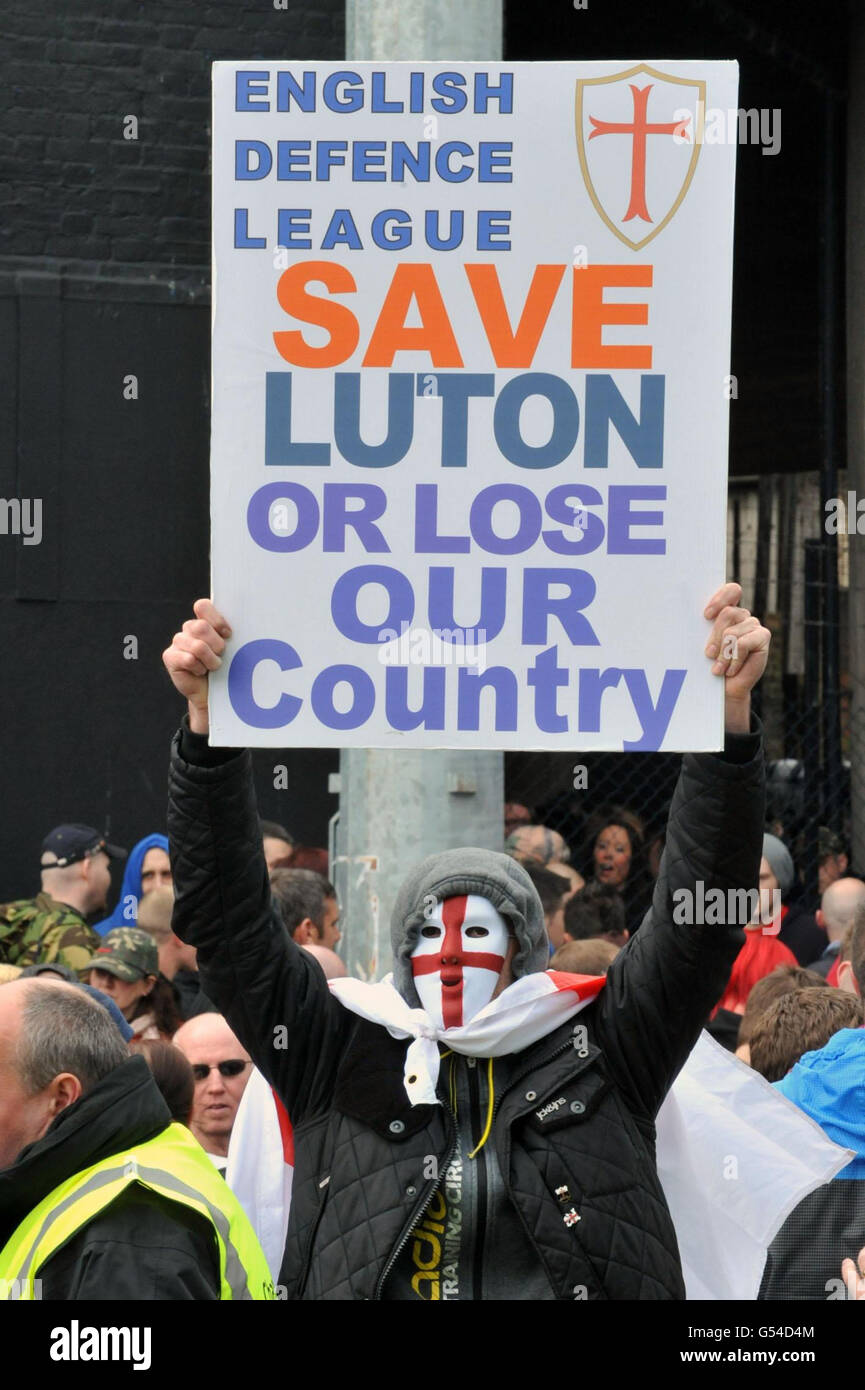 Protests in Luton Stock Photo - Alamy