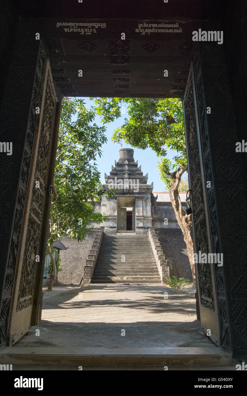 Makam raja raja surakarta hi-res stock photography and images - Alamy
