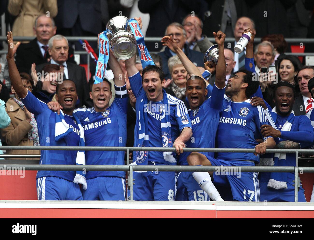 Liverpool fa cup celebration wembley hi-res stock photography and ...