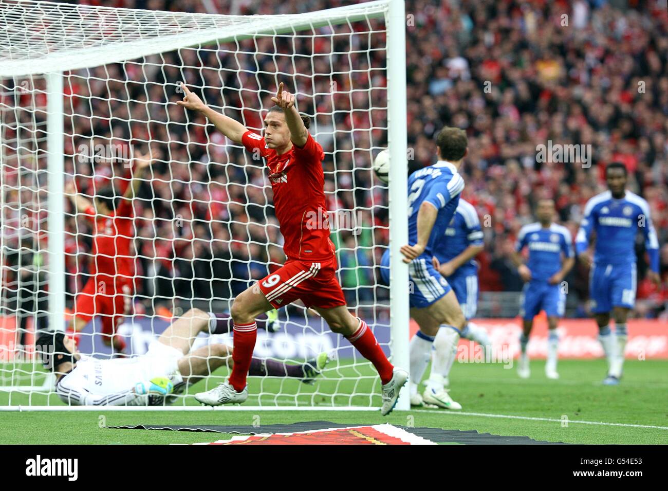 Andy carroll chelsea fa cup final hi-res stock photography and images ...