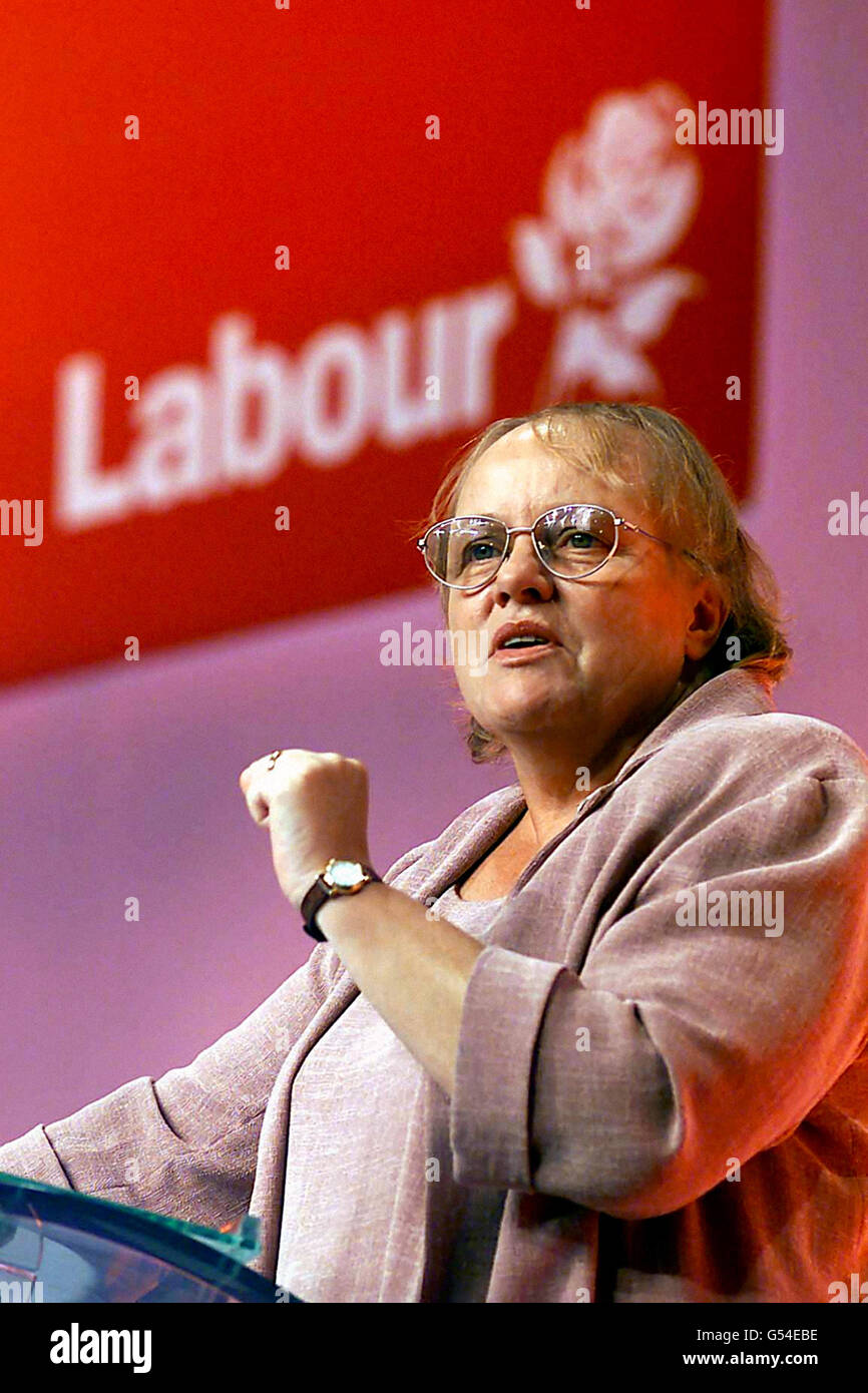 Mo mowlam at the cabinet office hi-res stock photography and images - Alamy