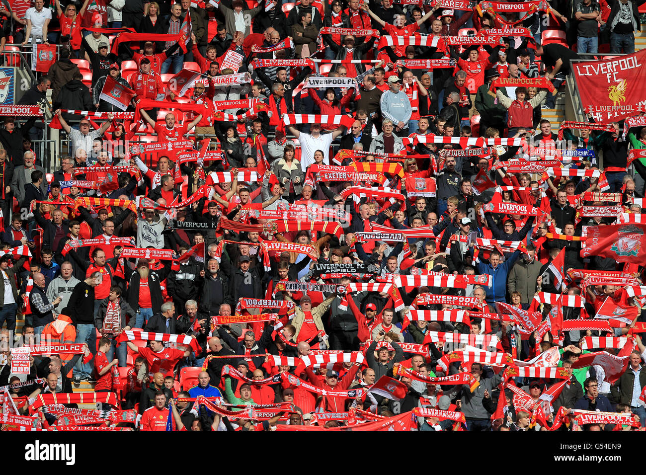 Soccer fa cup final liverpool v chelsea wembley stadium hi-res stock ...