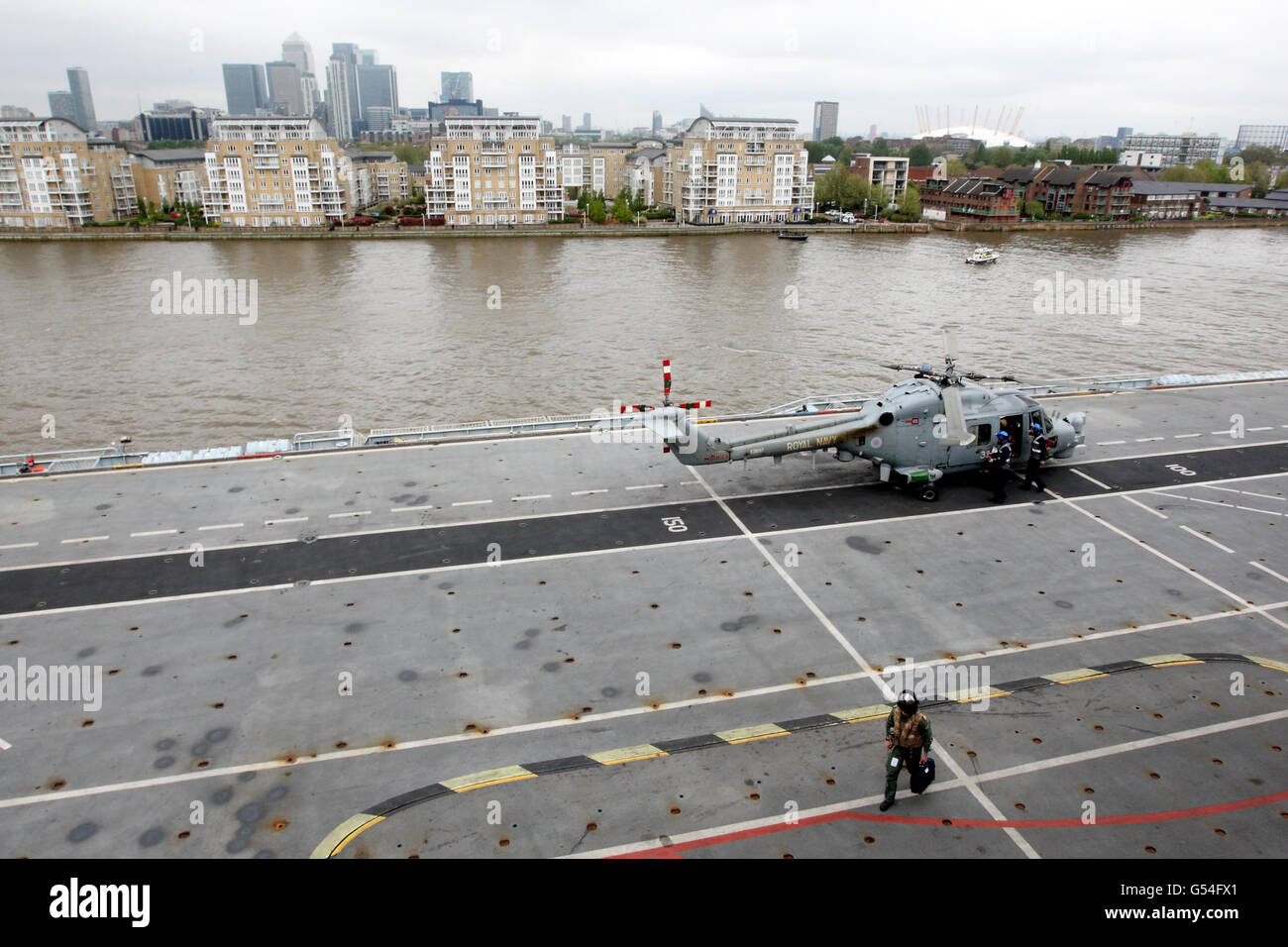 View hms ocean in greenwich hi-res stock photography and images - Alamy