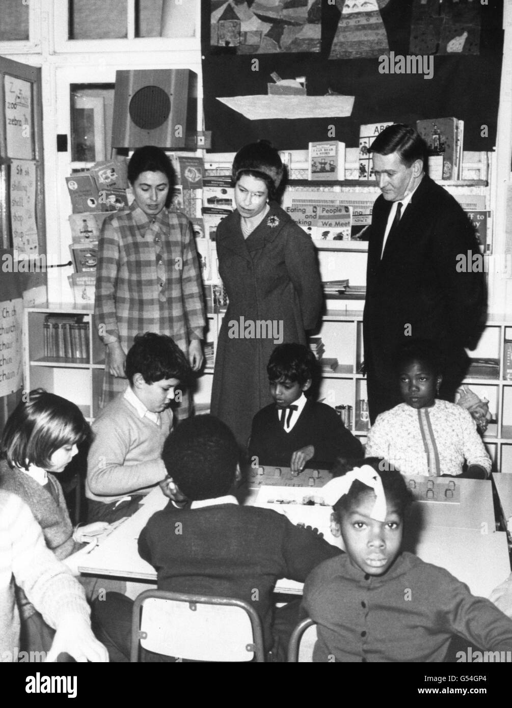 Royalty - Queen Elizabeth II - Hungerford Primary School, Islington ...