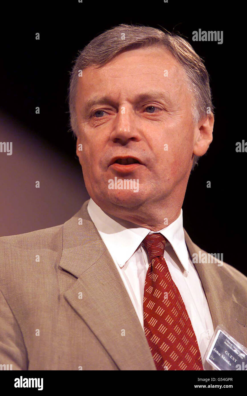 TUC General Secretary John Monks speaking at the Liberal Democrat ...