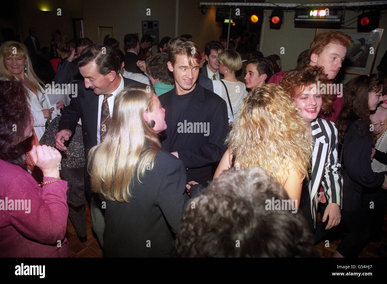 Stephen Hendry and his girlfriend Mandy Tart take to the dance floor as ...