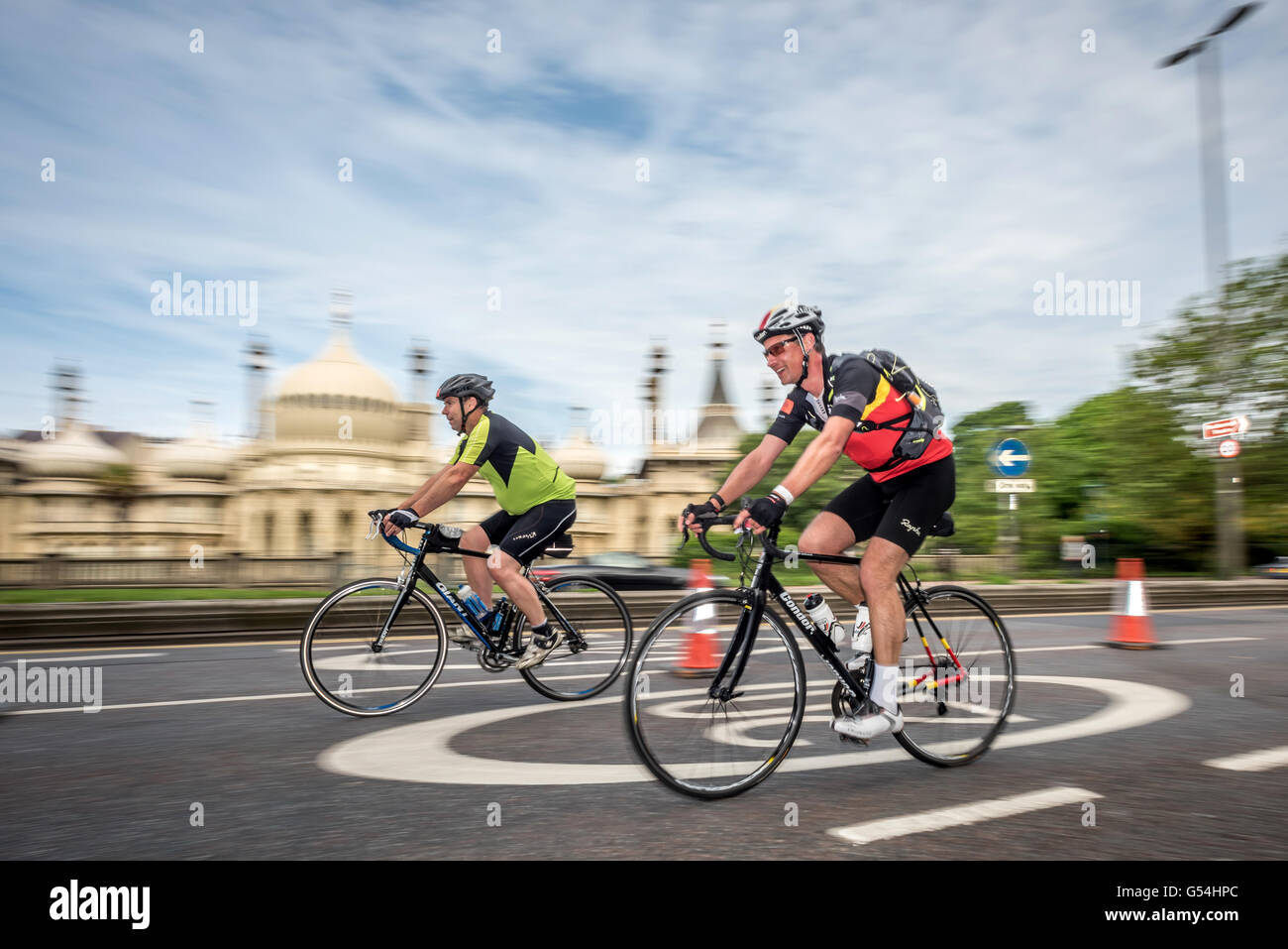 London Brighton Bike Ride In Stock Photos & London Brighton Bike Ride ...