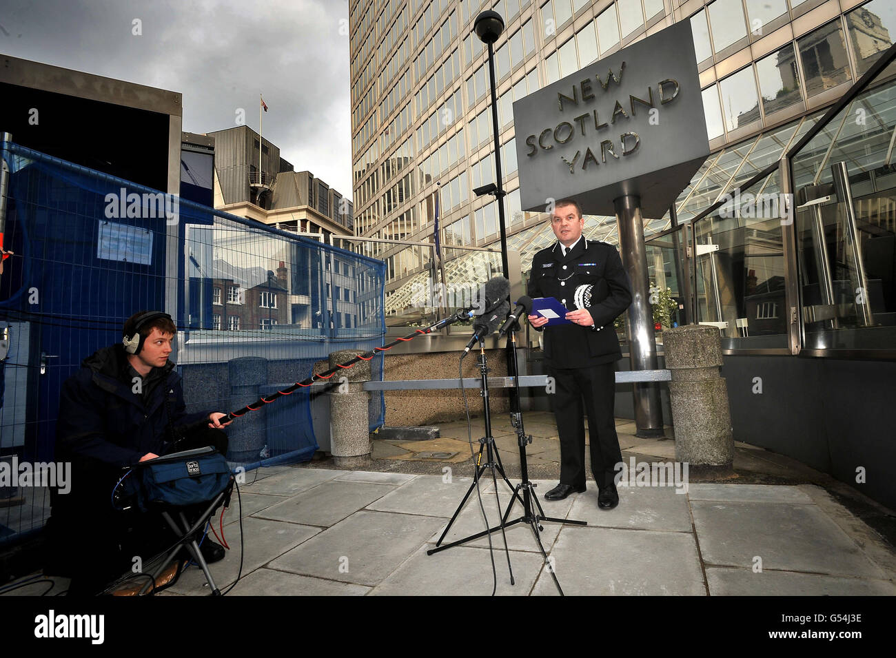 Inquest Into Death Of Mi6 Spy High Resolution Stock Photography and ...