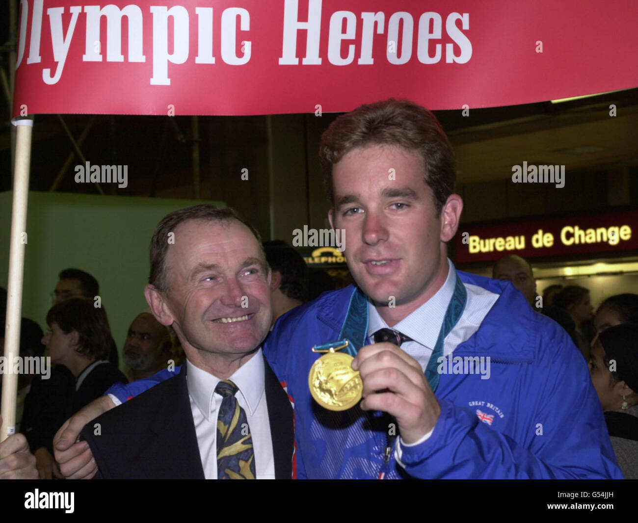 Sydney Olympics Faulds returns Stock Photo - Alamy