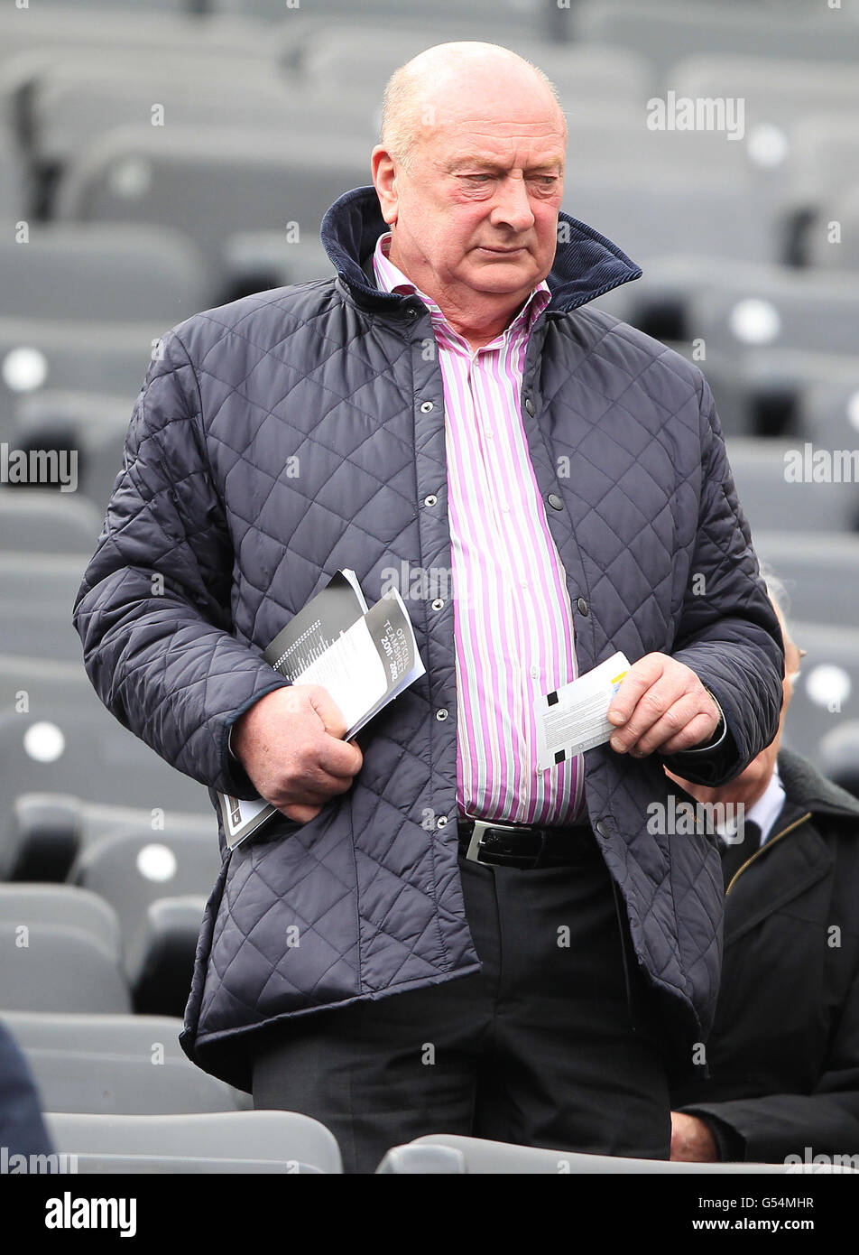 Football sports scout hi-res stock photography and images - Alamy