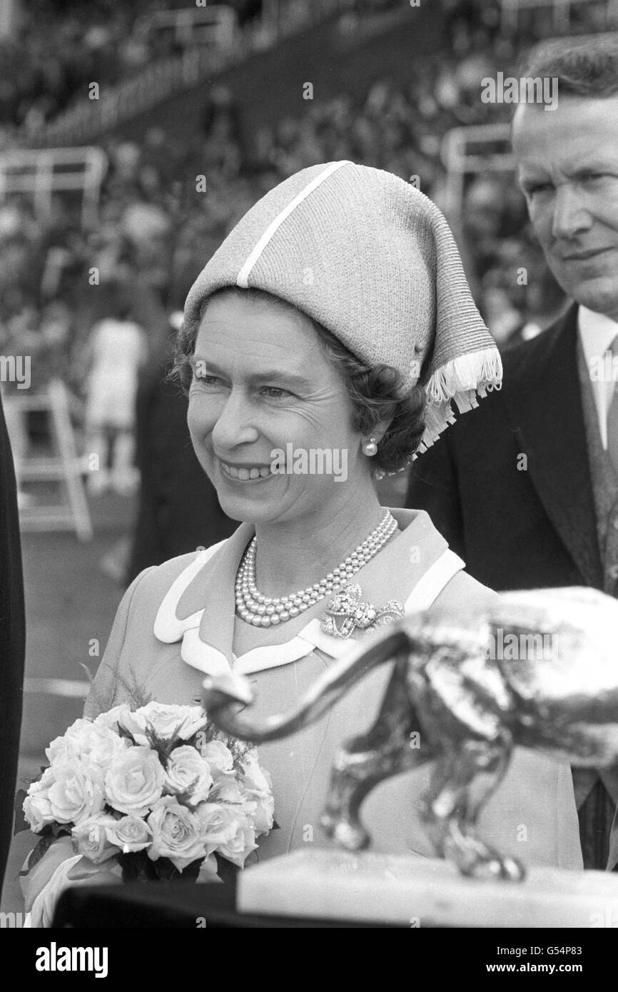 Elizabeth of york hi-res stock photography and images - Alamy