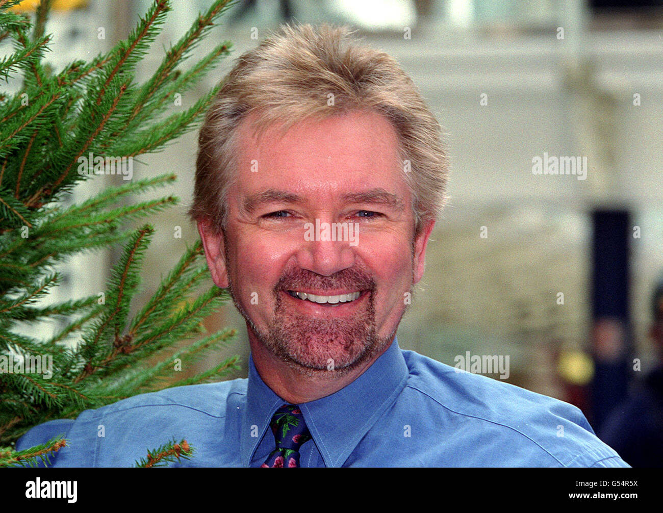Noel edmonds television presenter hi-res stock photography and images ...