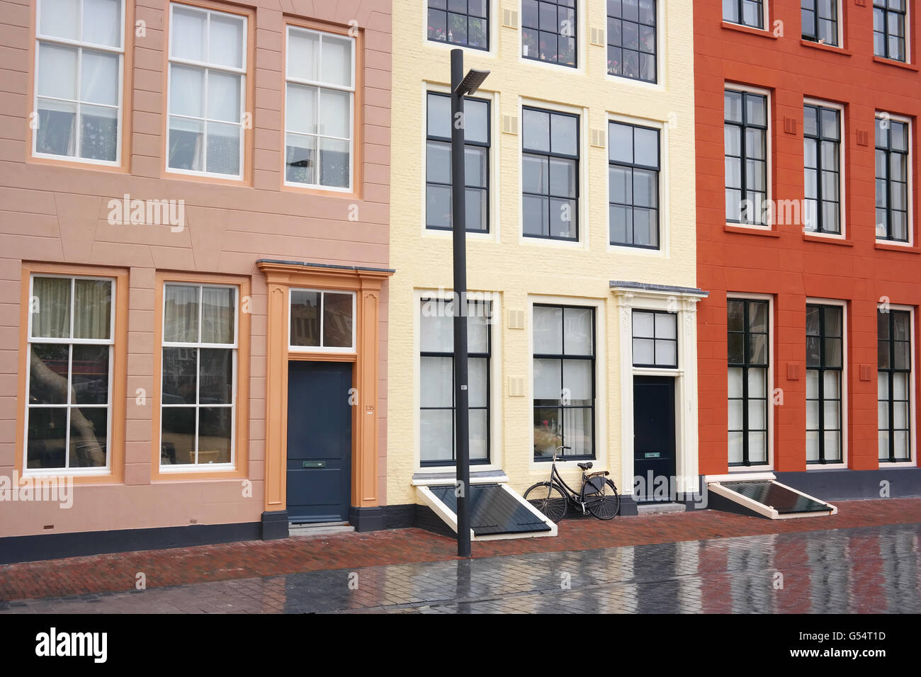 Dutch windows hi-res stock photography and images - Alamy