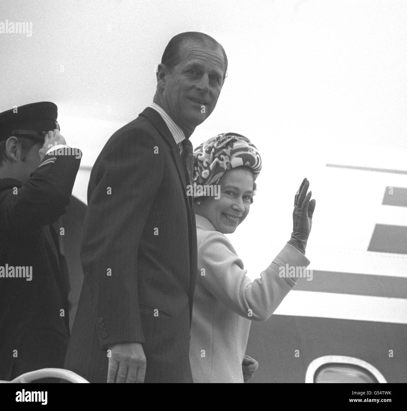 Queen Elizabeth II and the Duke of Edinburgh boarding a BEA Trident ...