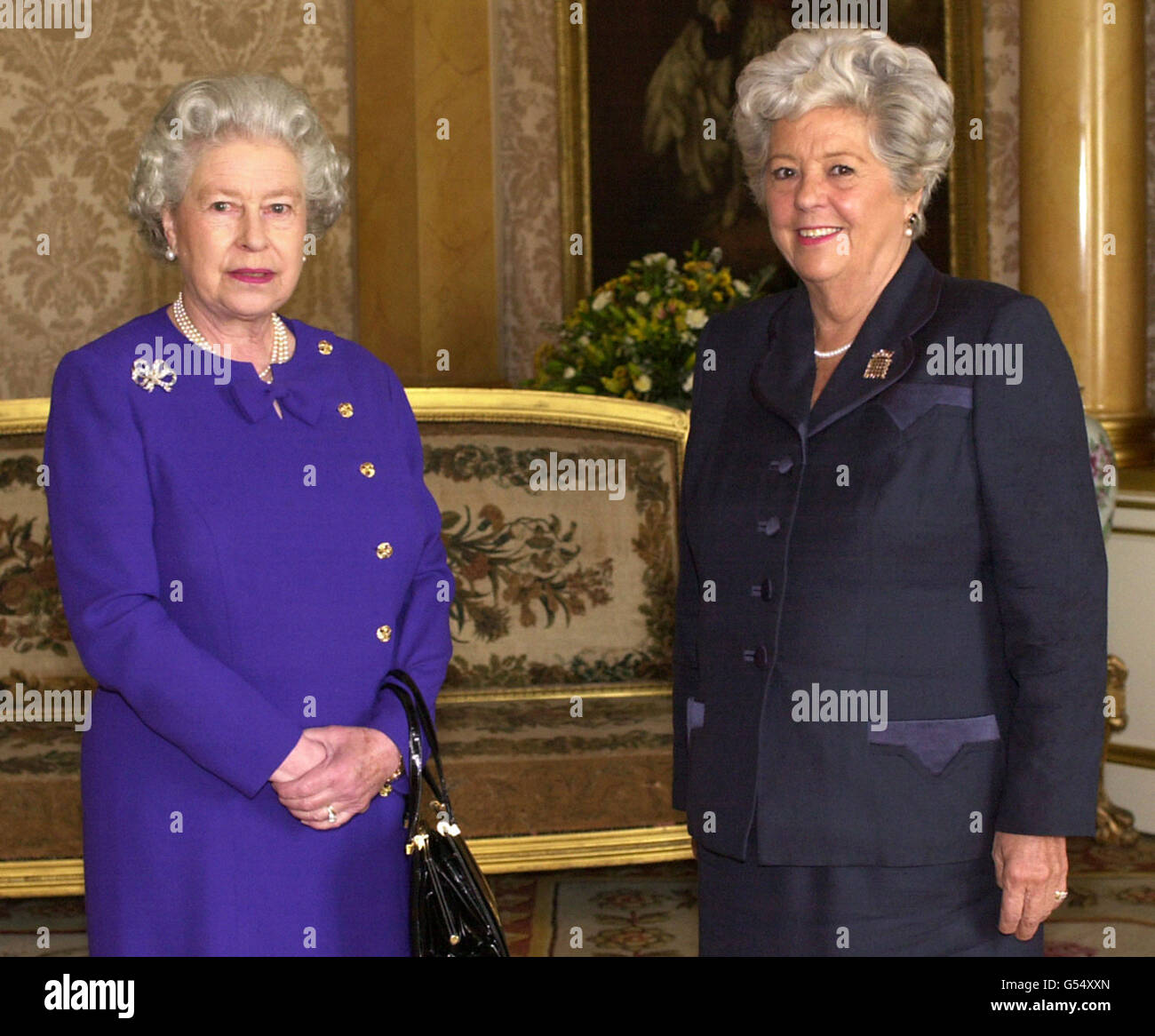 Betty boothroyd and queen elizabeth hi-res stock photography and images ...