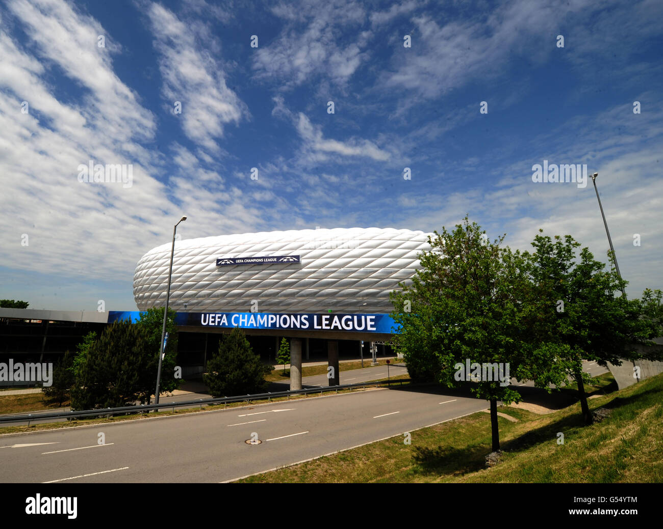 Soccer - UEFA Champions League - Final - Chelsea Training - Allianz ...