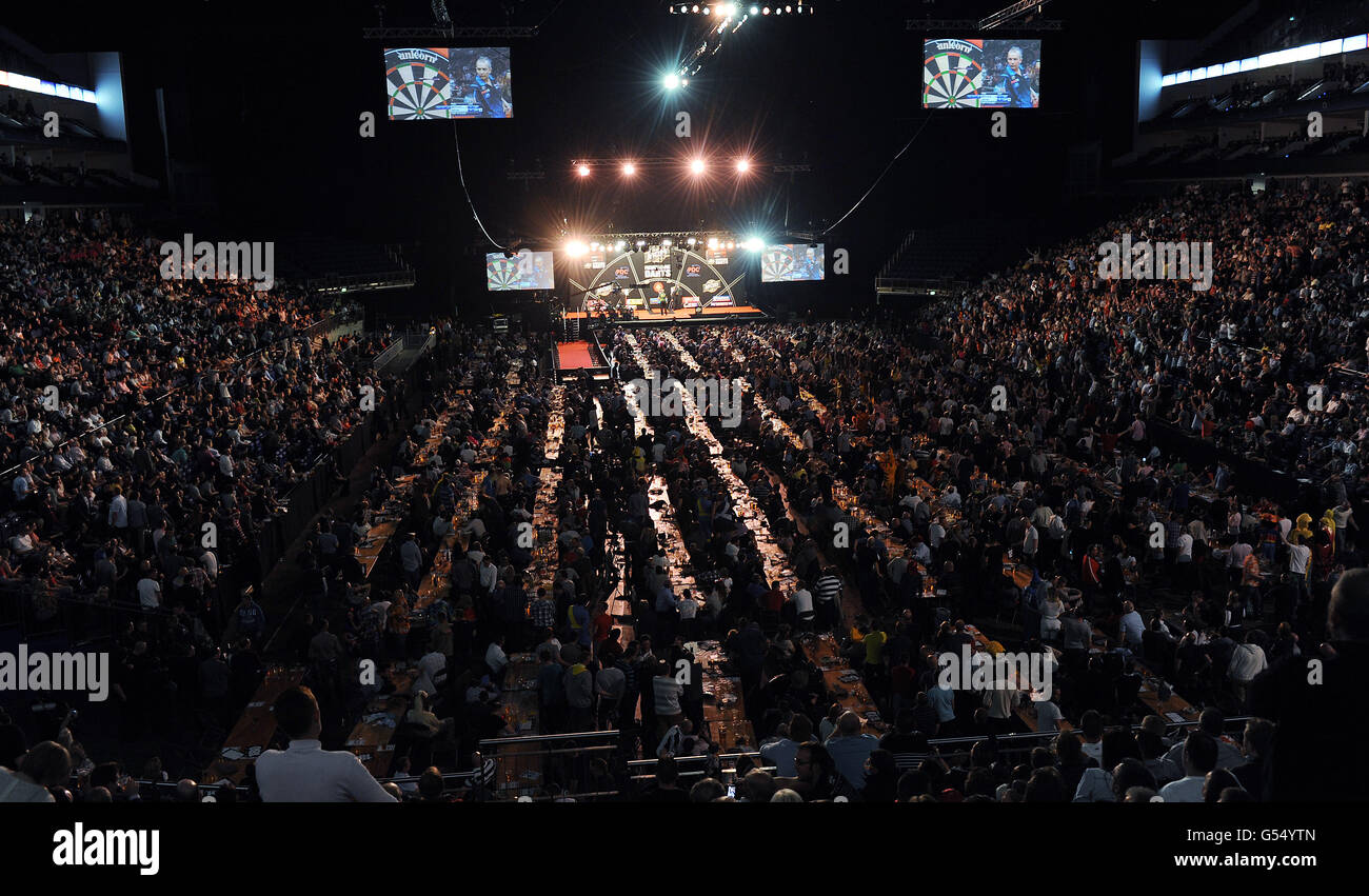 Darts Mccoys Premier League Darts O2 Arena High Resolution Stock ...