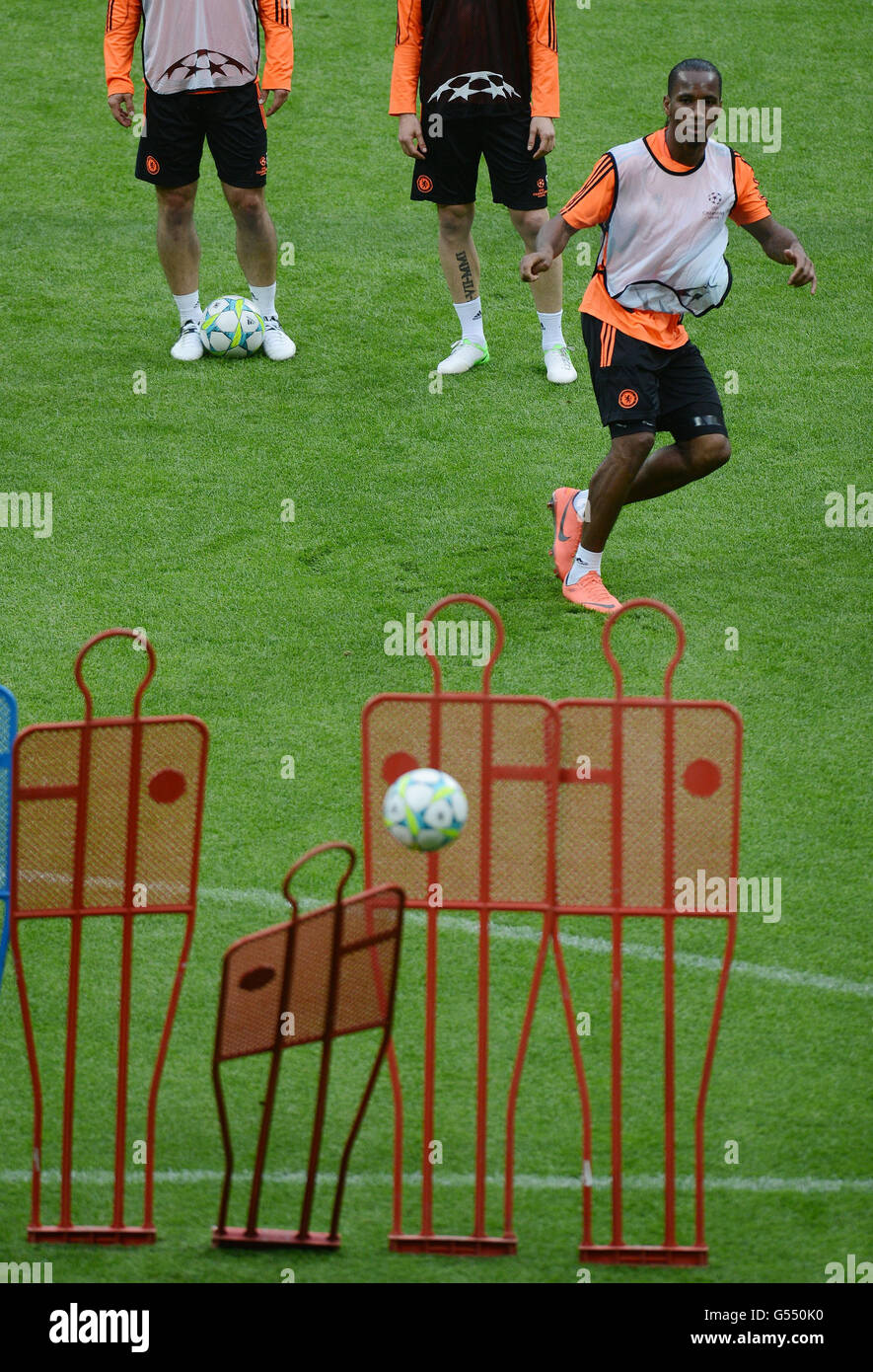 Soccer uefa champions league final chelsea training allianz arena hi ...