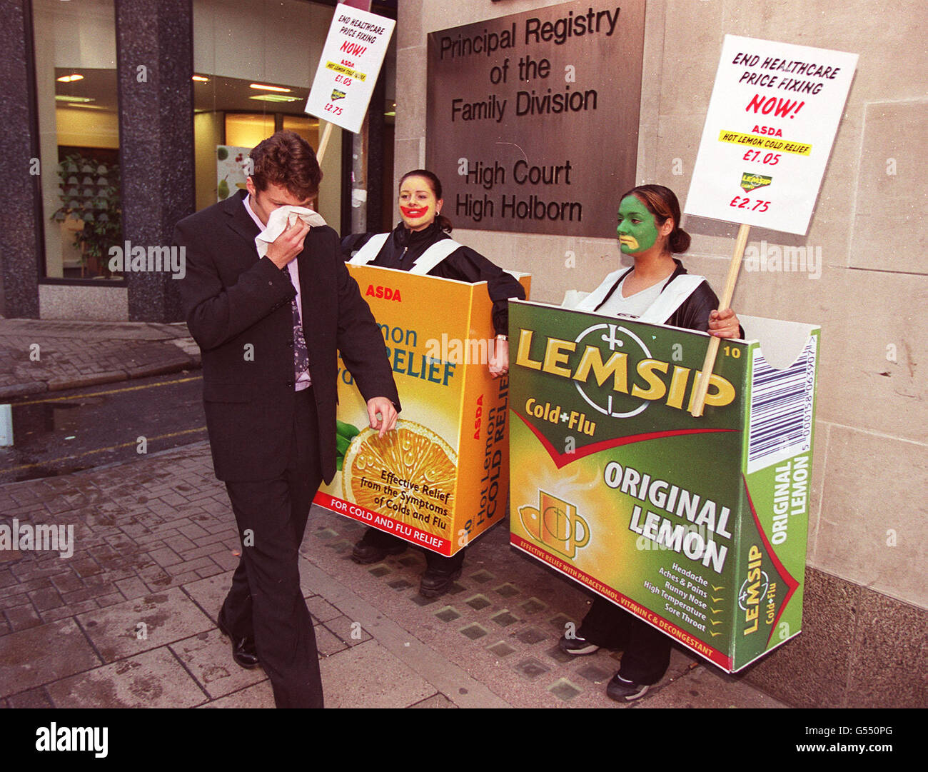 Principal registry of the family division hi-res stock photography and ...