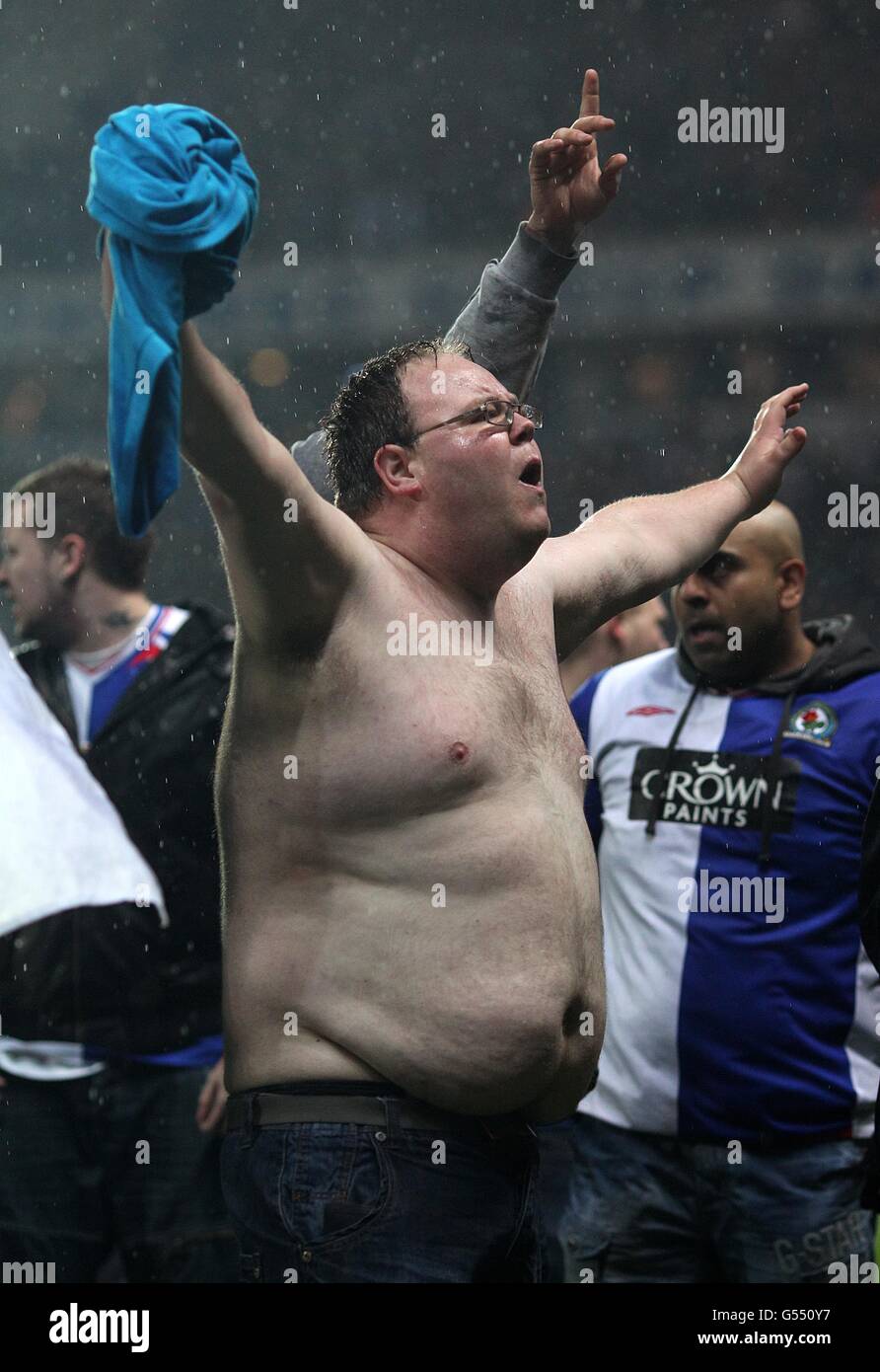 Blackburn Rovers fans make their feelings known about the management of ...