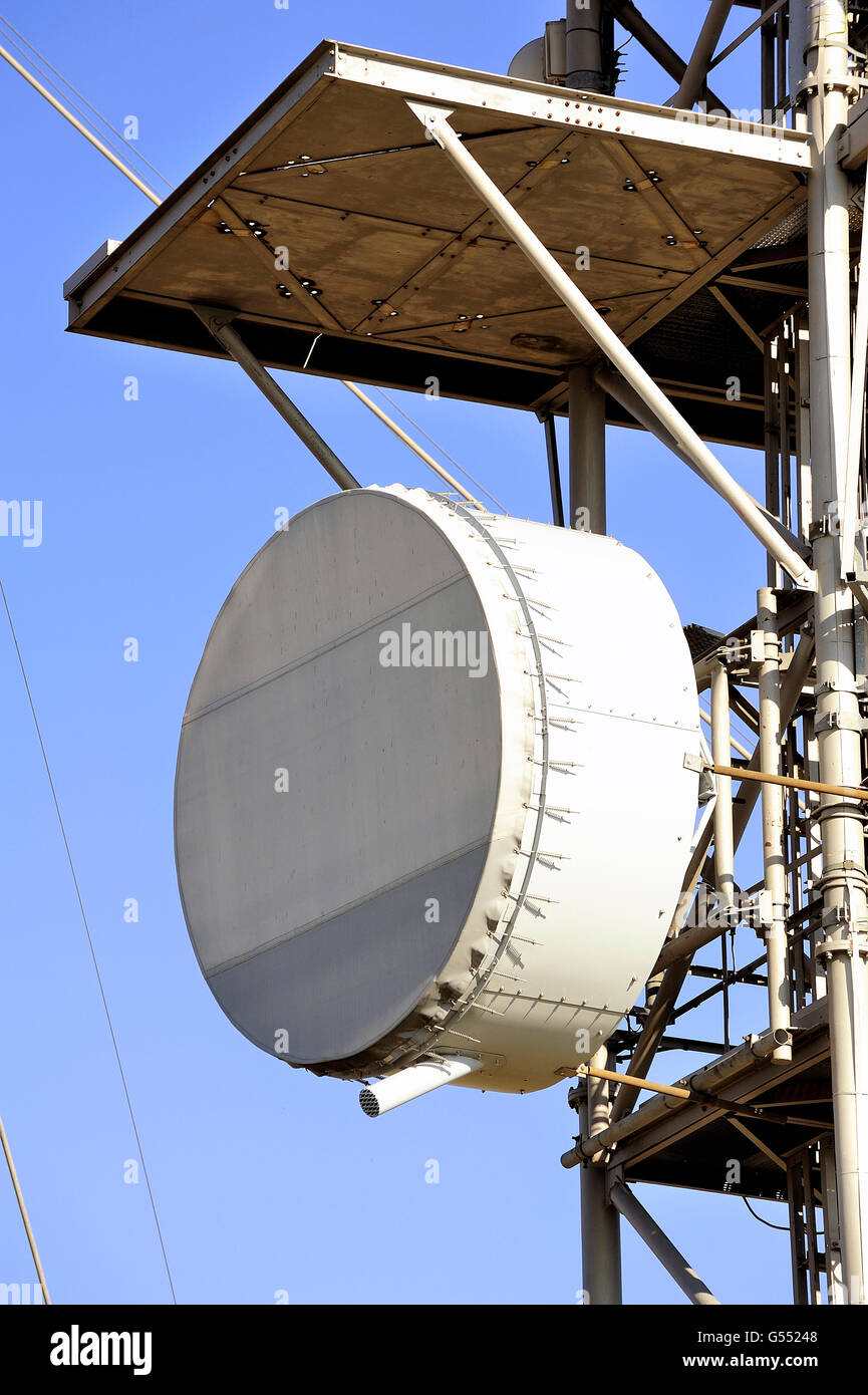 Telecommunication antennas tv relay hi-res stock photography and images ...