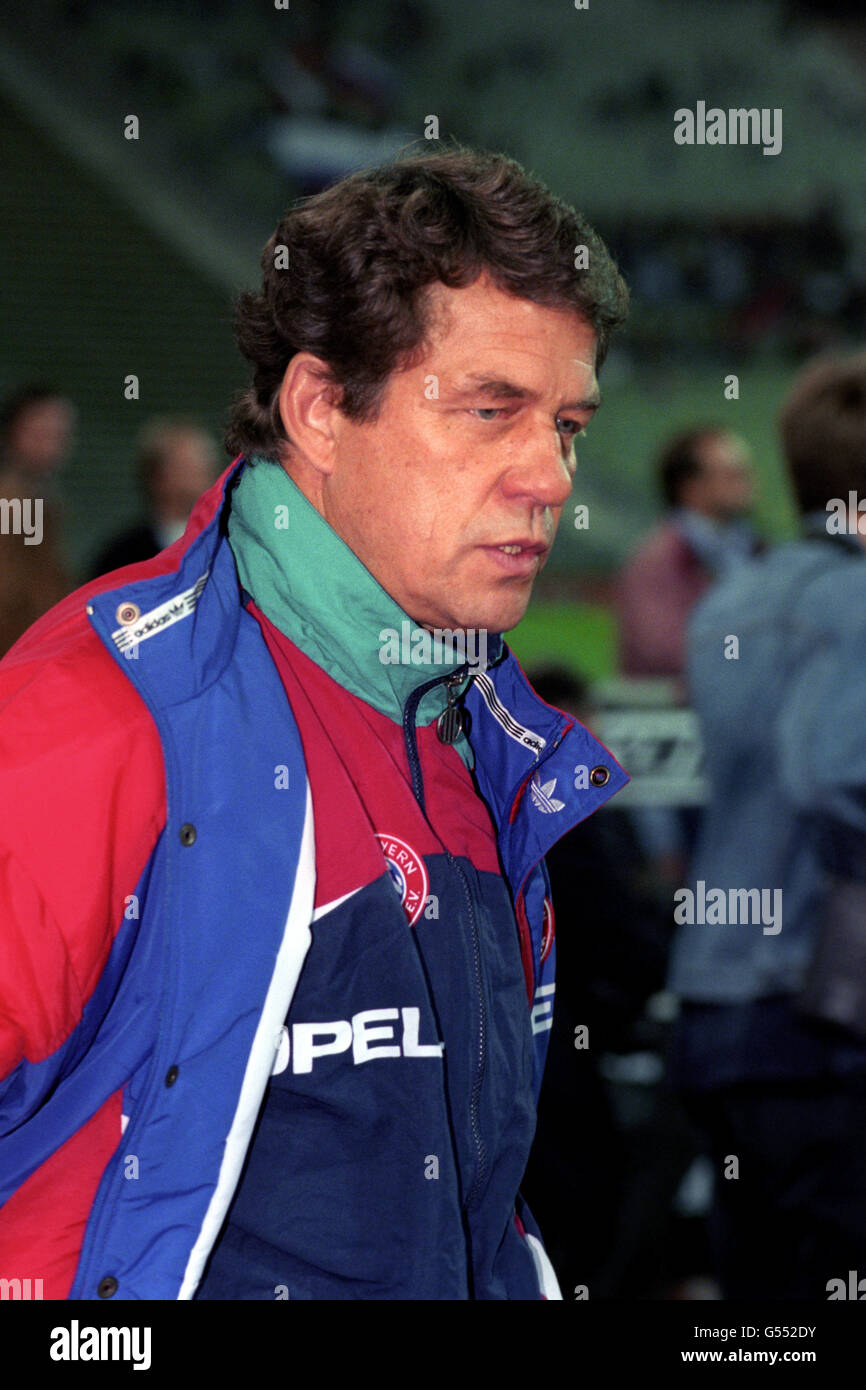 German Soccer - UEFA Cup - Round One - Leg One - Bayern Munich v ...