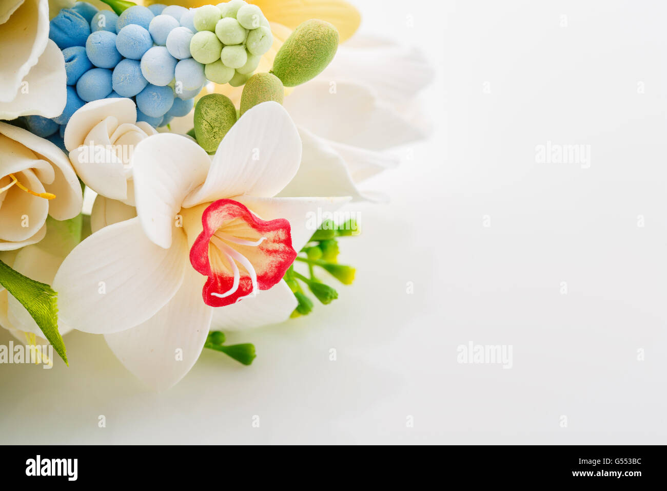 Beautiful spring flower bouquet Stock Photo - Alamy