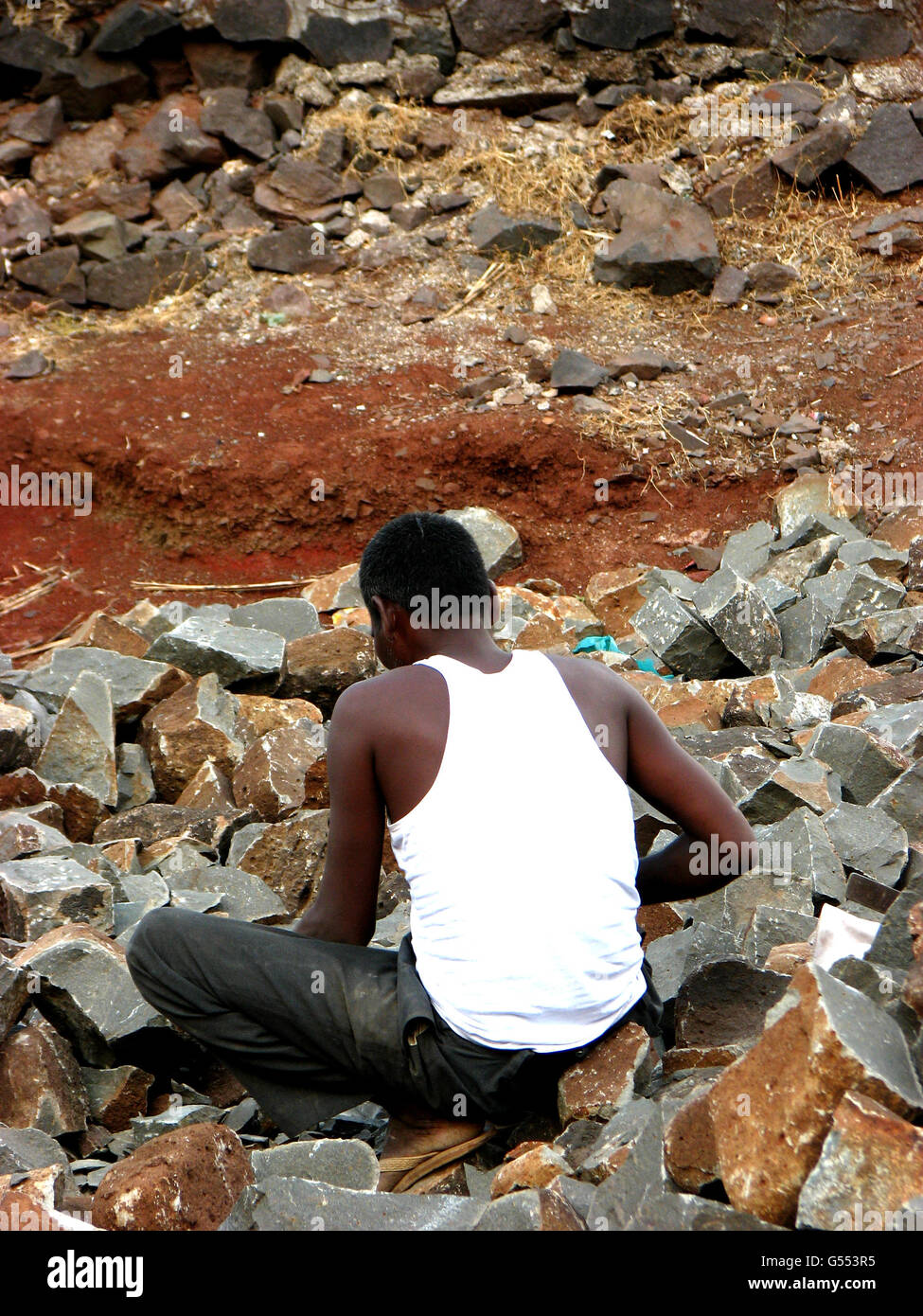 A poor Stone Quarry worker in India Stock Photo - Alamy